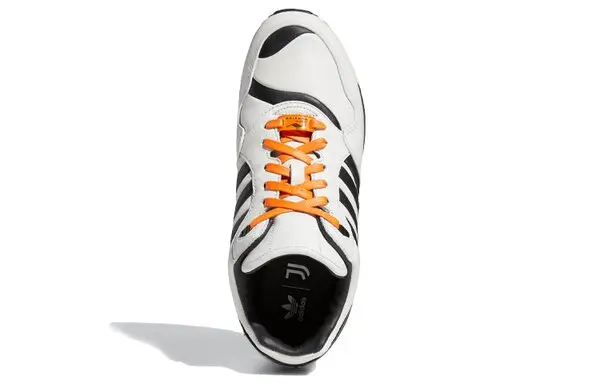 Adidas Juventus Fc X Zx 6000 'a-zx Series' Sneakers - White