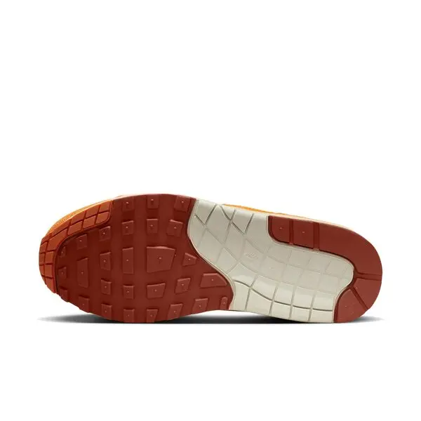 Nike Max 1 Master Magma Sneakers