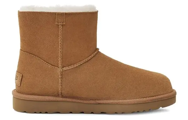 UGG Mini Bailey Boots - Default Colorway