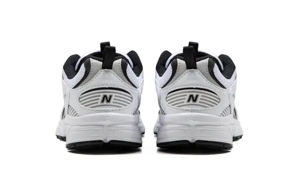 NEW BALANCE 408 Low Top Sneakers - White/black
