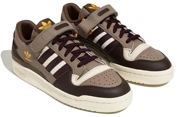 Adidas Originals Forum 84 Low Top Sneakers - Brown/cream