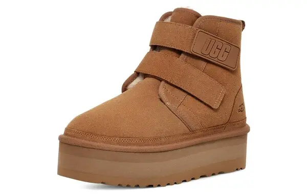 UGG Neumel Platform Chukka Boots - Chestnut