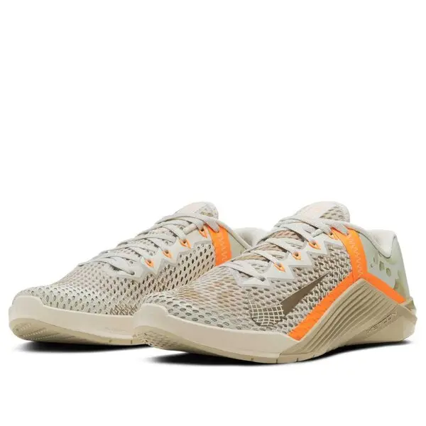 Nike Metcon 6 Athletic Sneakers - Brown/orange