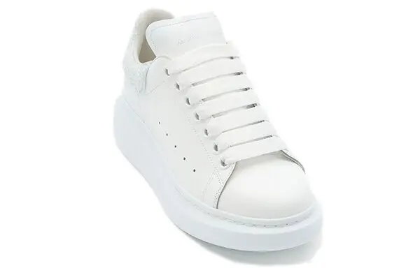 Alexander McQueen Oversized Glitter Heel Sneakers - White/silver