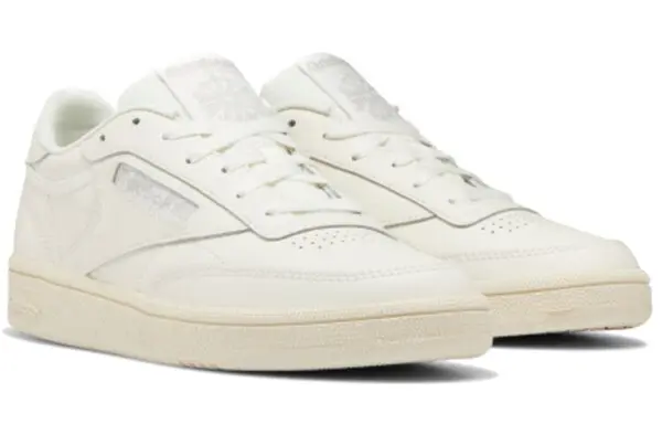 REEBOK Club C 85 "chalk" Sneakers - Tan