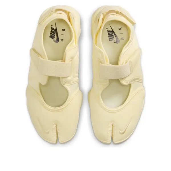 Nike Rift Tabi Split-toe Sneakers - Sunbleach/black