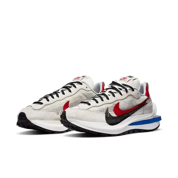 Nike X Sacai Vaporwaffle Sail Sneakers - White/black/red