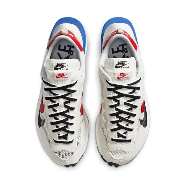 Nike X Sacai Vaporwaffle 'sail - White/black/red
