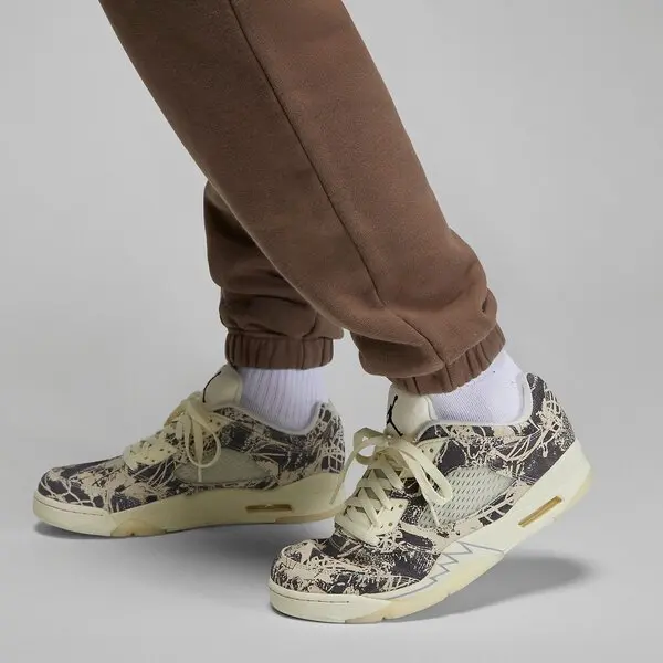 JORDAN Wordmark Fleece Sweatpants - Brown