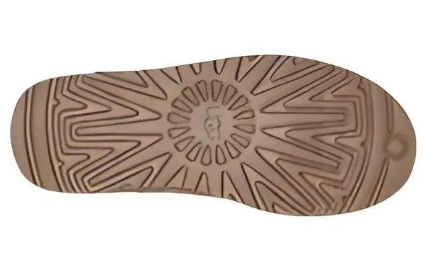 UGG Neumel Platform Chelsea Boot - Chestnut