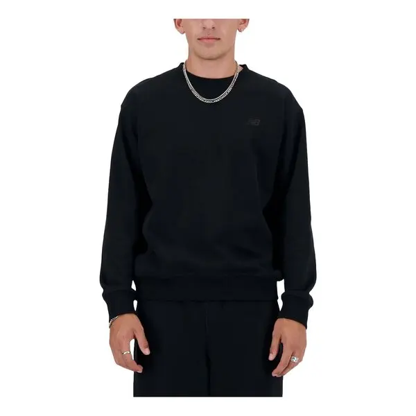 NEW BALANCE Athletics French Terry Sweatshirt Asia Sizing - Black
