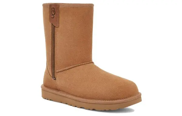 UGG Classic Short Bailey Zip Boots - Chestnut