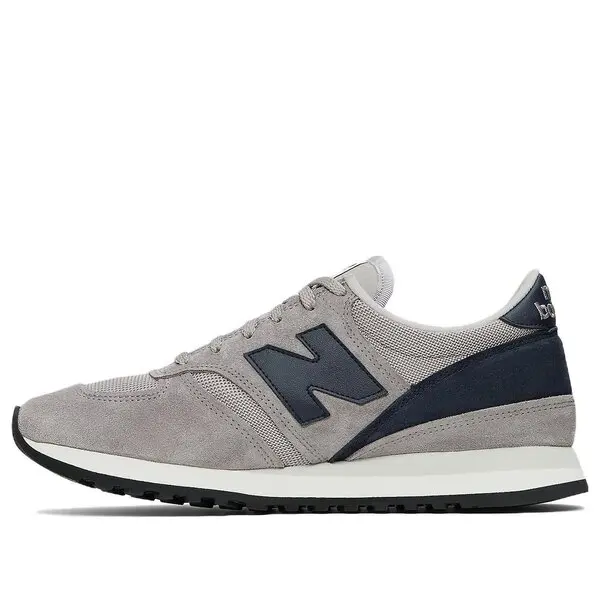 NEW BALANCE 730 Sneakers - Grey