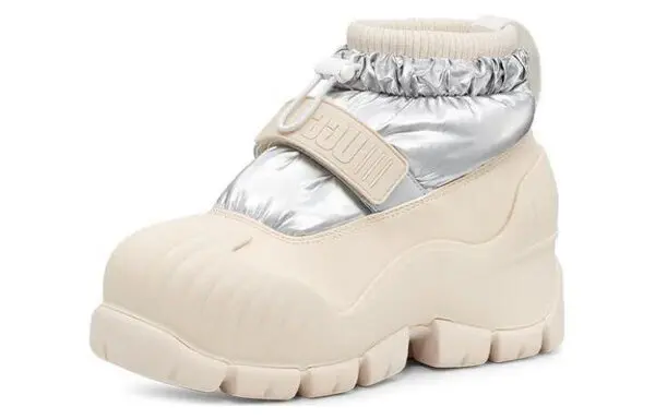 UGG Deckers Ankle Boot