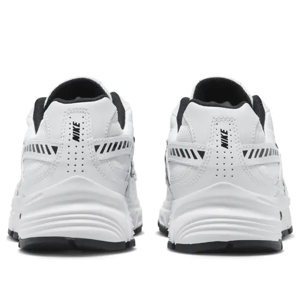 Nike Initiator Lace-up Sneakers - Beige/white