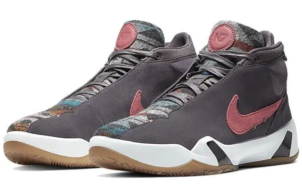 Nike Zoom Heritage 'n7 Pendleton' High Top Sneakers - Red/blue