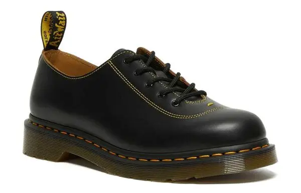 Dr. Martens Glyndon Leather Casual Shoes