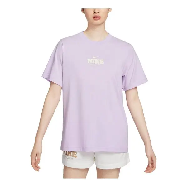 Nike Essential Graphic T-shirt - Violet Mist