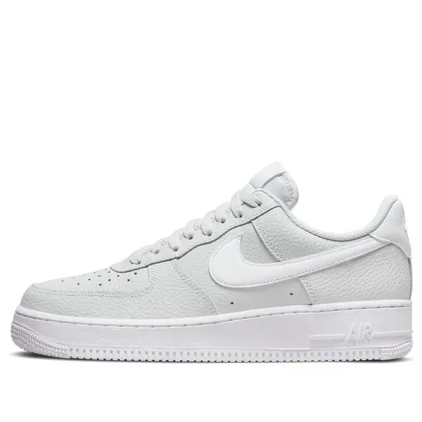 Nike Force 1 '07 Pebbled Low Top Sneakers - Grey/white