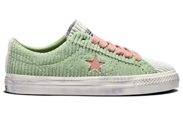 CONVERSE Low Top Corduroy Sneakers With Star Detailing - Green