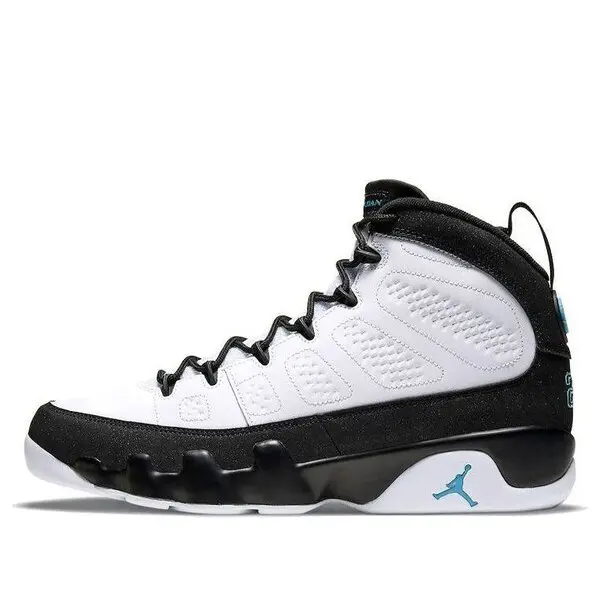 JORDAN Retro High Top Sneakers - White