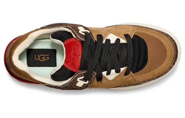 UGG Goldencush Sneaker - Chestnut/black