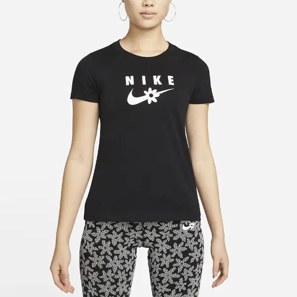 Nike Daisy Graphic T-shirt