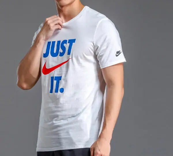 Nike Graphic T-shirt