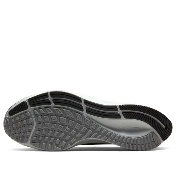 Nike Zoom Pegasus 37 Athletic Sneakers - Grey