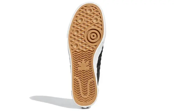 Adidas Nizza Low Top Sneakers With Oversize Heel Logo