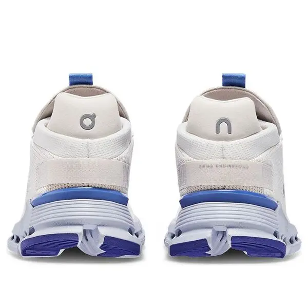 On Cloudnova "undyed White Heather" Sneakers - White/blue