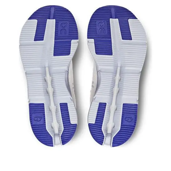 On Cloudnova "undyed White Heather" Sneakers - White/blue