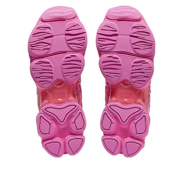 Onitsuka Tiger Tigrun Sneakers - Dragon Fruit