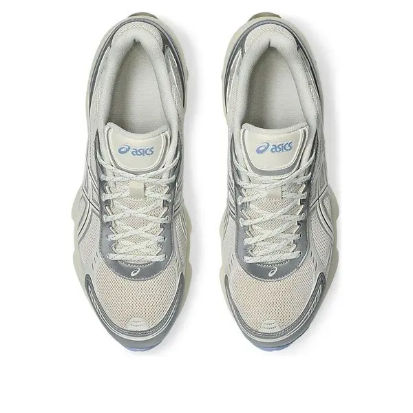 Asics Gel-kinetic Fluent Sneakers - Cream/silver