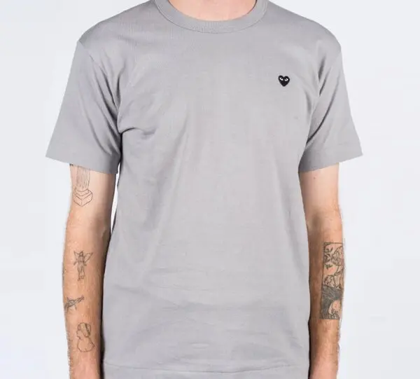 Play Comme Des Garcon Mini Heart Logo Tee