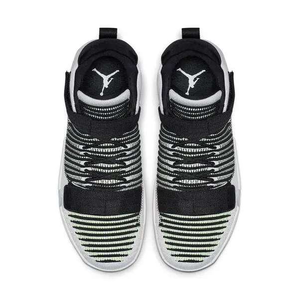 JORDAN Supreme Elevation Basketball Sneakers