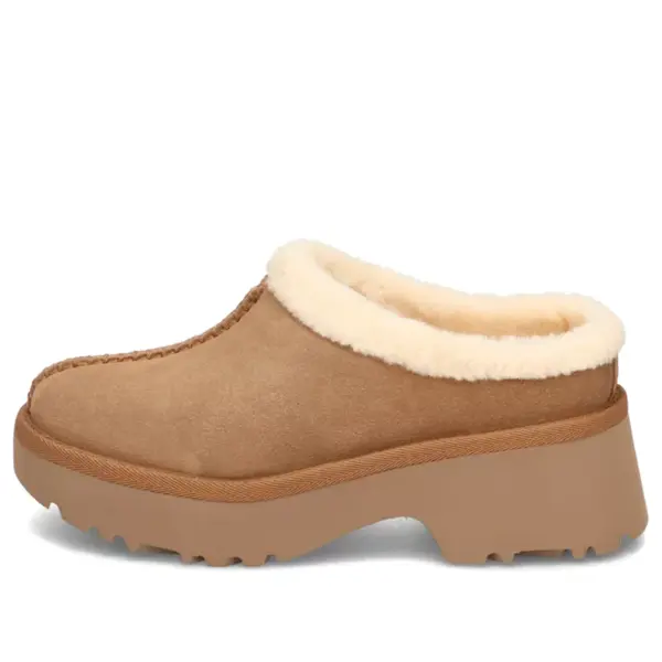 UGG New Heights Cozy Clog - Chestnut