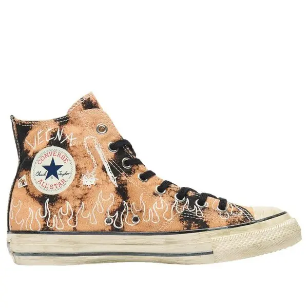 CONVERSE X Stranger Things Chuck Taylor All Star Aged 87 Hc Hi - Bleached Black