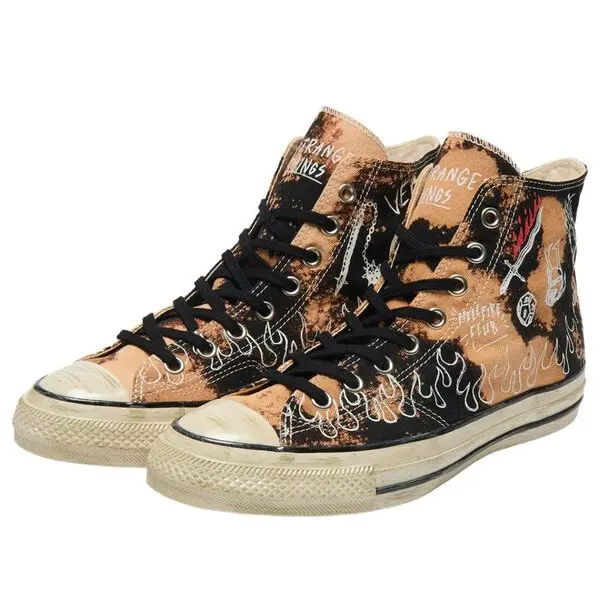 CONVERSE X Stranger Things Chuck Taylor All Star Aged 87 Hc Hi - Bleached Black
