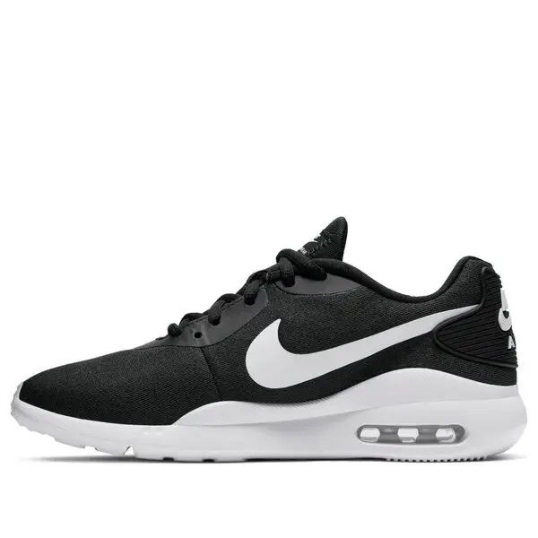 Nike Max Oketo Wntr Sneakers