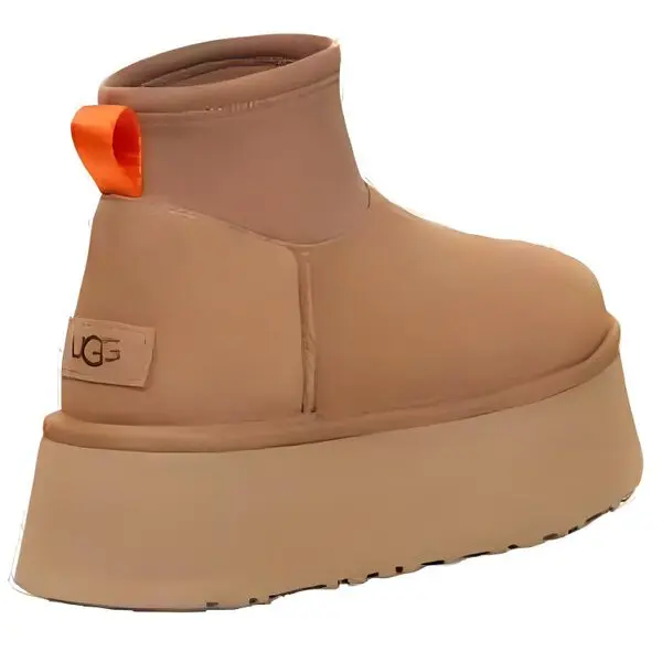 UGG Classic Mini Dipper Boots - Chestnut