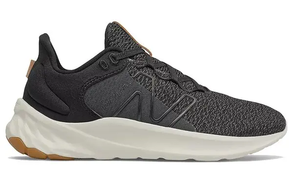NEW BALANCE Fresh Foam Roav V2 Retro Low Top Sneaker