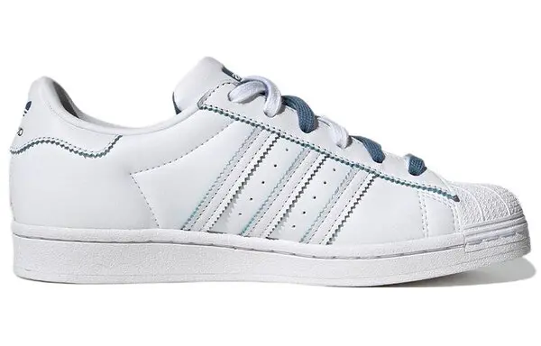 Adidas Superstar Sneakers