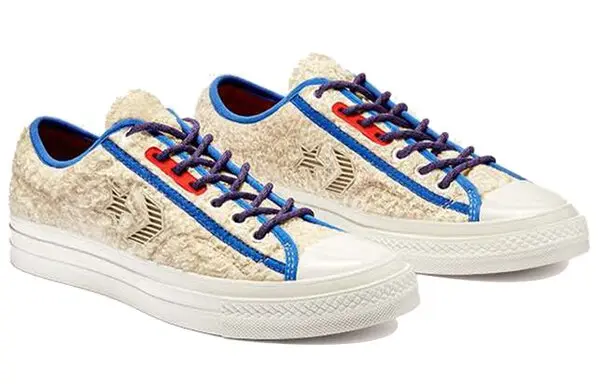 CONVERSE Retro Sherpa Low Top Sneakers