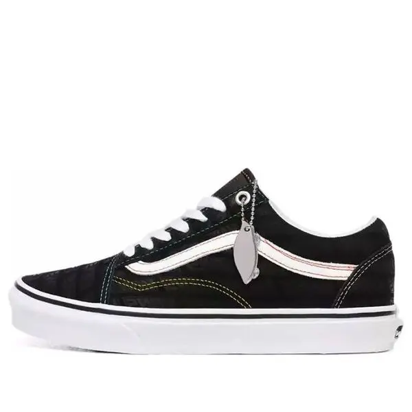 VANS Embossed Old Skool Shoes - Black
