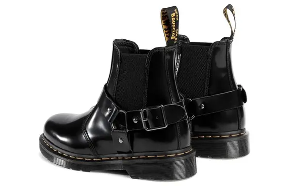 Dr. Martens Wincox Leather Chelsea Boots