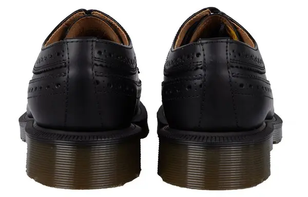 Dr. Martens 3989 Brogue Smooth Leather Oxford Shoes