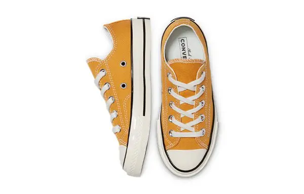 CONVERSE Chuck 70 Low Top Sneakers - Yellow