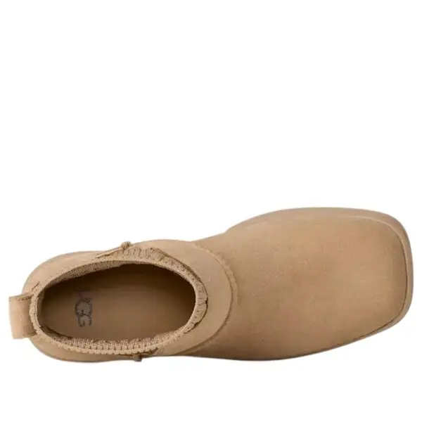 UGG Moxy Chelsea Boot - Sand