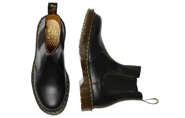 Dr. Martens 2976 Vintage Made In England Chelsea Boots - Black